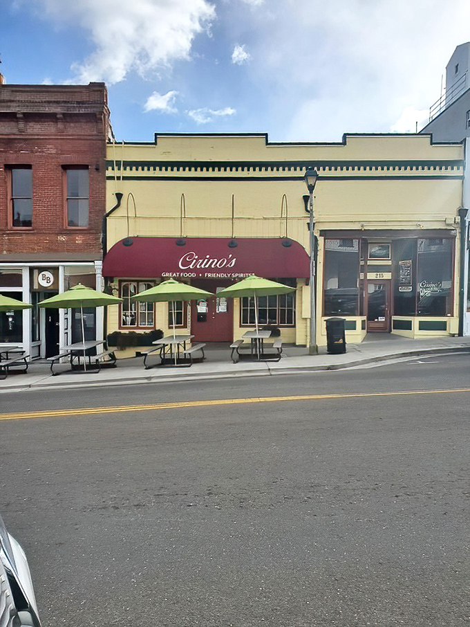 Cirino's serves up the kind of Italian food that makes you forget you're nowhere near the Mediterranean.