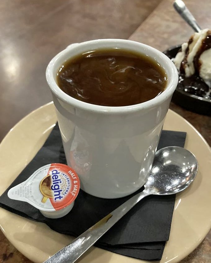 Coffee and cream done right – because even the simplest pleasures deserve respect and proper execution.