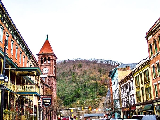 Even in winter, Jim Thorpe's downtown maintains its storybook charm. The mountains cradle the colorful buildings like they're protecting a treasure—which, frankly, they are.