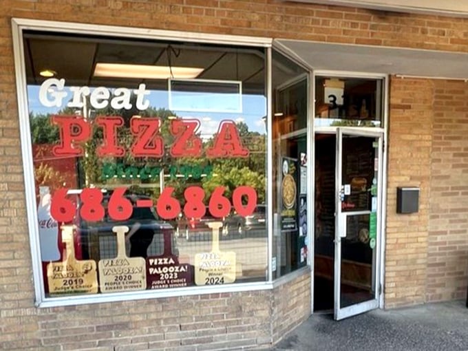 The entrance to flavor town—15-minute parking is just enough time to pick up dinner but not nearly enough to decide what to order.