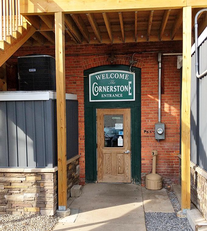 The entrance promises no pretension beyond this point—just honest food that makes you wonder why you ever bothered with those fancy city restaurants.