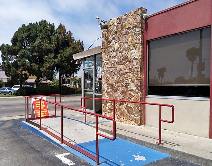 The entrance to breakfast paradise. That stone facade and accessibility ramp welcome all comers to the temple of morning delights that awaits inside. 
