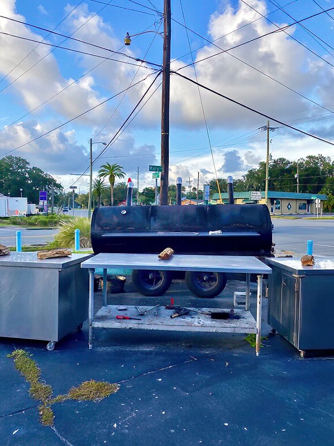 The serious smoker out back tells you everything you need to know – these folks aren't playing around when it comes to barbecue.