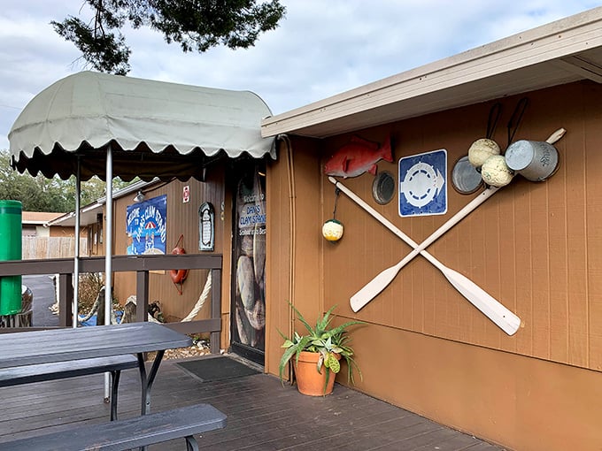 Nautical decorations and crossed oars on the wall remind you that your meal once swam in waters not far from where you're sitting.