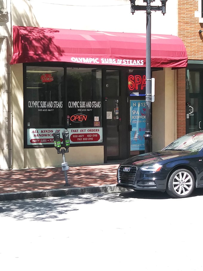 The sidewalk view that's launched a thousand cravings. That red awning signals to sandwich aficionados that they've reached their delicious destination.