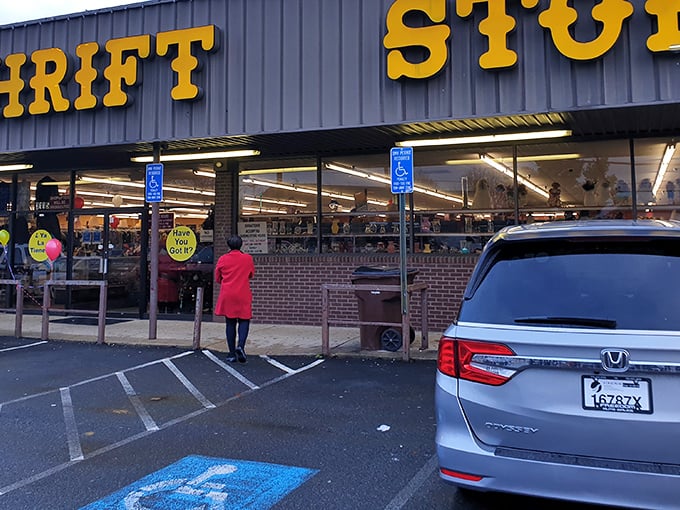 The moment of anticipation—that parking lot pause before diving into the thrifting wonderland. What treasures await behind those doors?