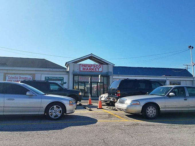 The parking lot fills early on weekend mornings – each car representing a treasure hunter ready to embark on their quest for the perfect find.