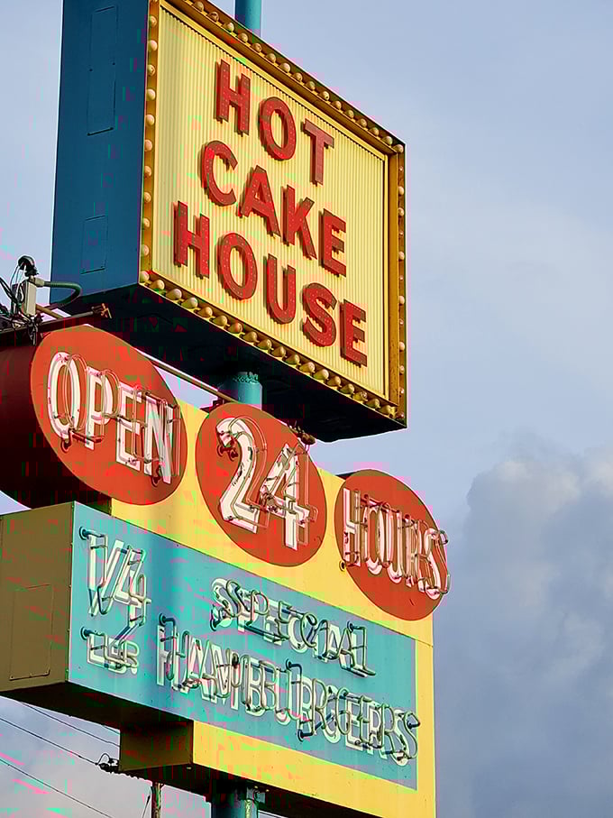 That neon sign has guided hungry night owls through Portland fog for decades—a lighthouse for the breakfast-starved.