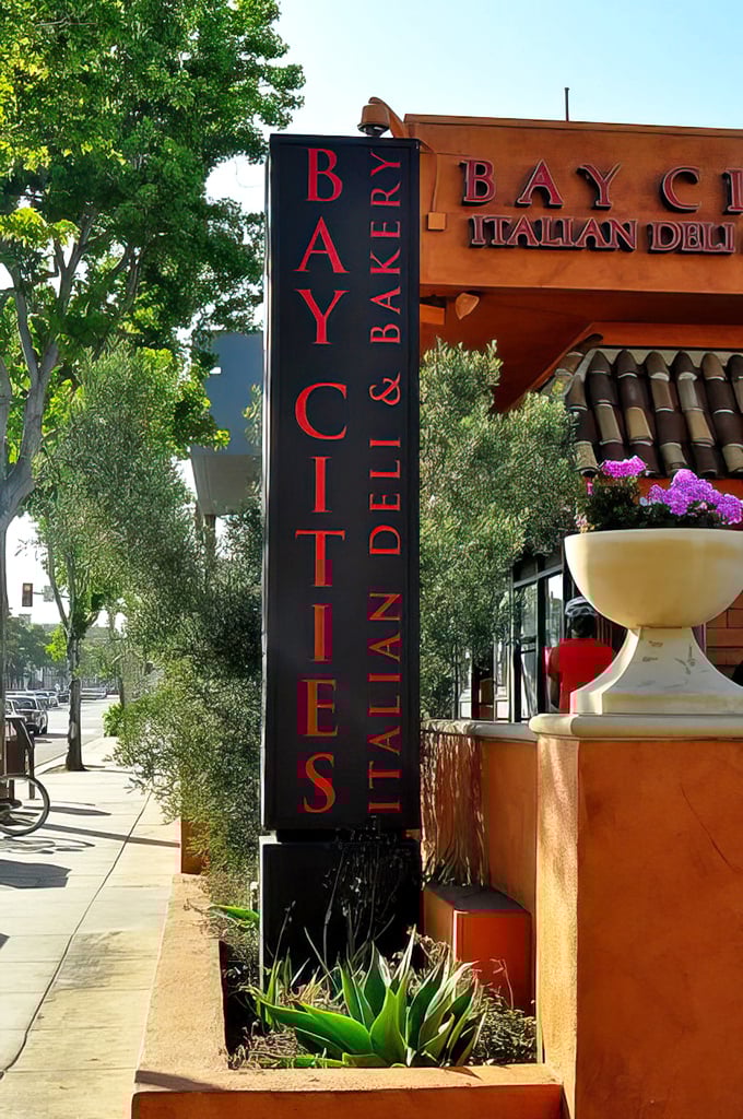 The vertical signage stands tall and proud, like an exclamation point at the end of a delicious sentence about Italian food.