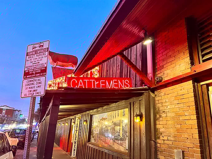 The neon glow of Cattlemen's sign has been guiding hungry Texans home like a red-meat North Star for generations.