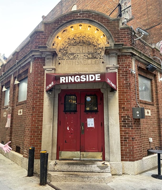 The corner entrance with its curved brick facade stands as a testament to craftsmanship from another era. This isn't just a restaurant—it's a Columbus landmark.