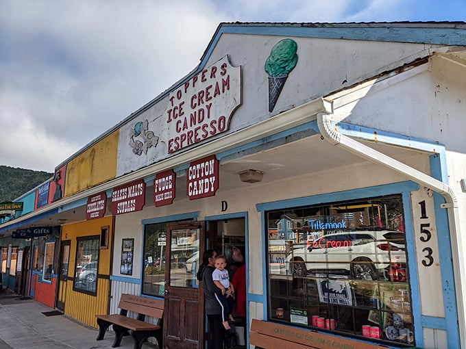 Toppers Ice Cream shop embodies summer at the Oregon coast – where salt air, sweet treats, and vacation memories blend into perfect coastal nostalgia. candy