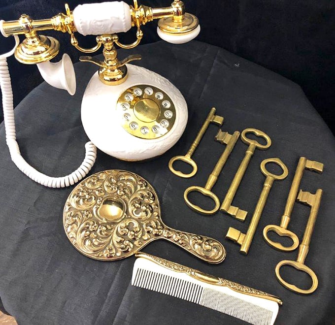 Vintage treasures that belong in a museum but can end up in your living room. Those brass keys could unlock your decorating potential.