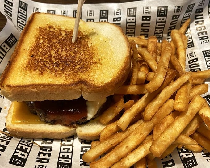 The Wisconsin Sourdough isn't just a sandwich—it's edible state pride. Those fries aren't a side dish—they're supporting actors deserving their own award.