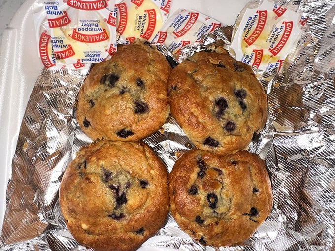 Blueberry corn muffins that bridge the sweet-savory divide. These unexpected delights prove that great barbecue joints excel beyond just the meat.