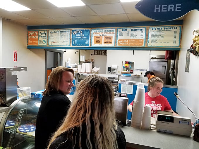 Where the magic happens—the ordering counter at Rusty's, the gateway to seafood bliss that feels miles away from Ohio.
