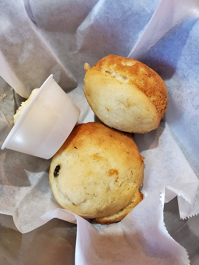 Fresh-baked muffins that prove Bubba's isn't just about meat. These pillowy delights are the unsung heroes of the menu – perfect for sopping up every last bit of sauce.