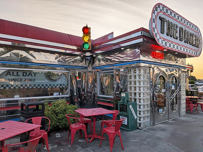 Sunset casts a magical glow on this chrome-clad time machine. Even the outdoor tables invite you to linger in retro splendor.