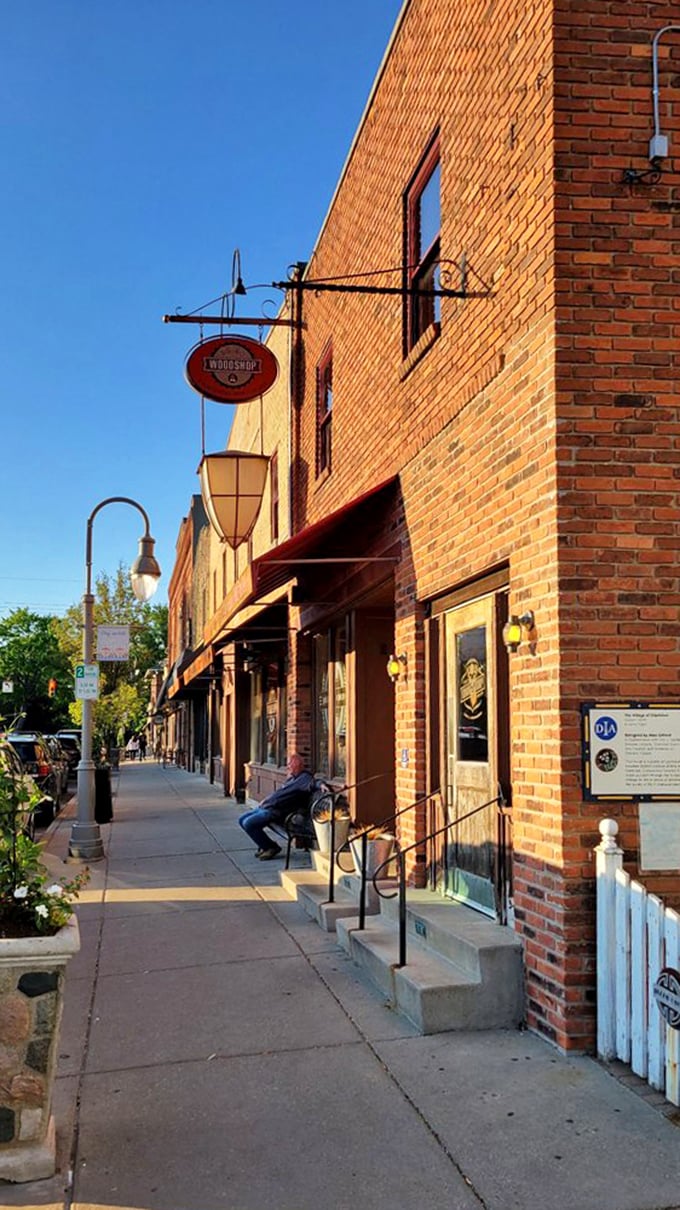 Main Street Clarkston provides the perfect small-town backdrop for your pre-meal stroll—you'll need the exercise for what's coming.