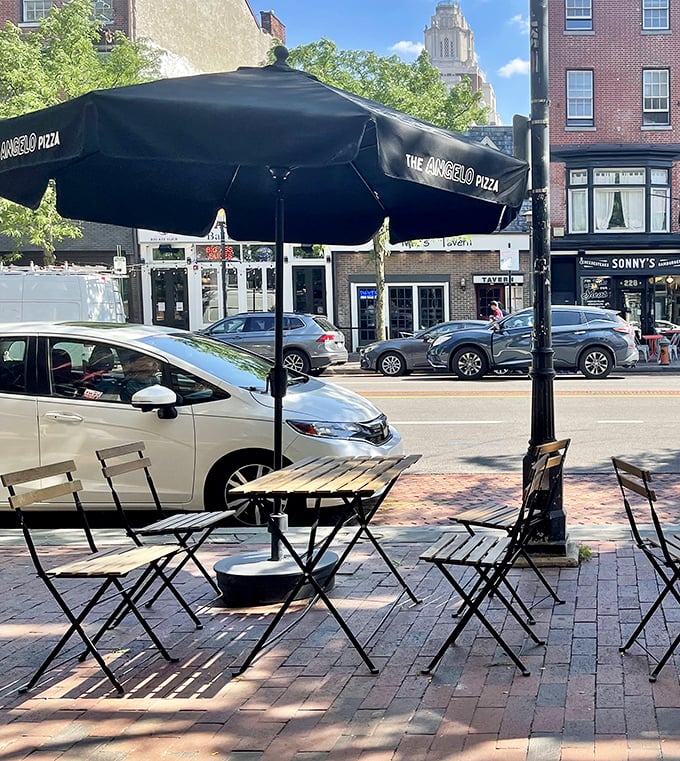 When weather permits, these outdoor tables become some of the most coveted real estate in Philadelphia. Sunshine and sandwiches—what more could you want?