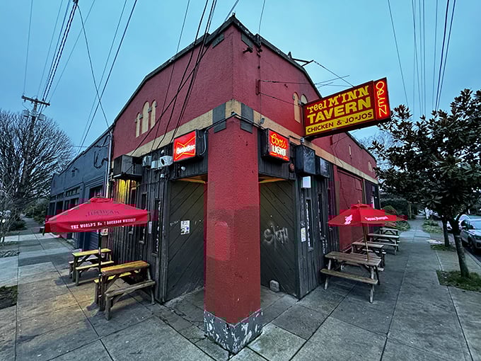 Twilight transforms this humble chicken joint into a beacon of hope for the hungry souls of Southeast Portland.