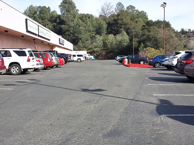 Plenty of parking because everyone inside is too busy treasure hunting to leave quickly.