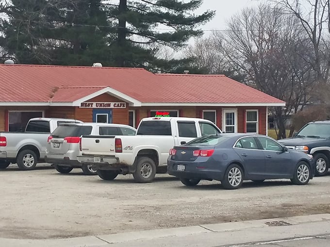 A packed parking lot tells the real story—when locals and travelers alike fill the spaces, you know you've found a place that delivers on its promises. The ultimate restaurant review.