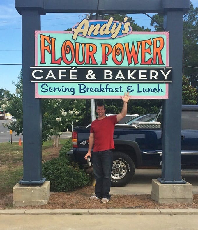 The iconic sign that's guided hungry travelers and locals alike to breakfast bliss. It's not just a sign – it's a promise of deliciousness.