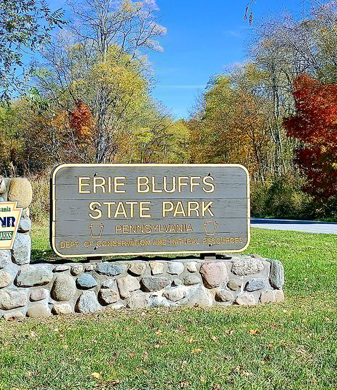 The official welcome sign – where countless road trip selfies have been taken and "are we there yet?" questions finally cease.