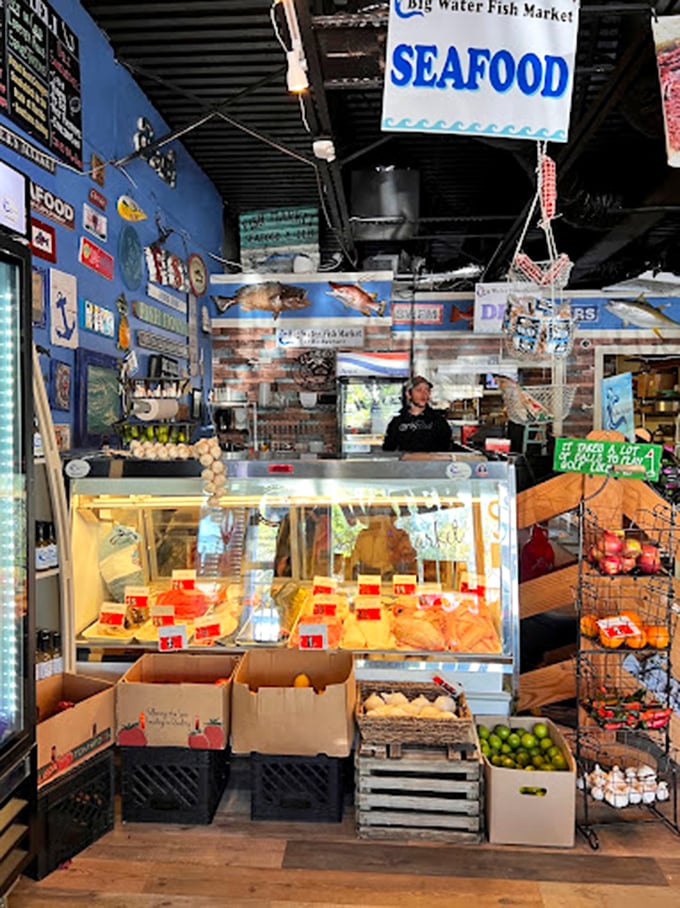 Where the magic happens—fresh seafood displayed with pride by staff who know the difference between good and "Oh my goodness, that's incredible."