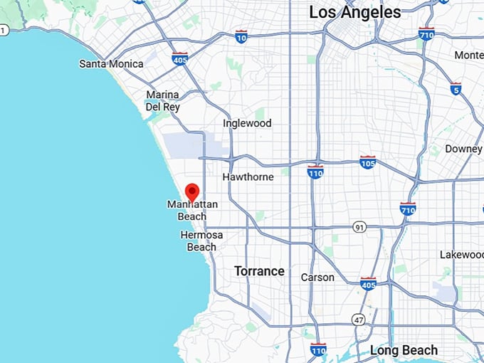 16. manhattan beach map
