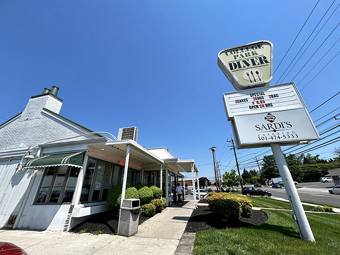 Classic diner charm on full display! College Park Diner's pristine white exterior and vintage signage promises comfort food that'll hug your soul.
