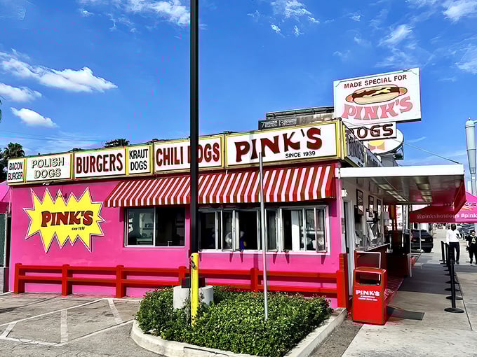 That hot pink exterior isn't just for show - it's a beacon calling hungry souls from across Los Angeles.