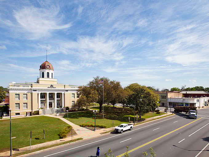 Quincy's courthouse stands proud like a Southern gentleman in his Sunday best, anchoring this charming town square.