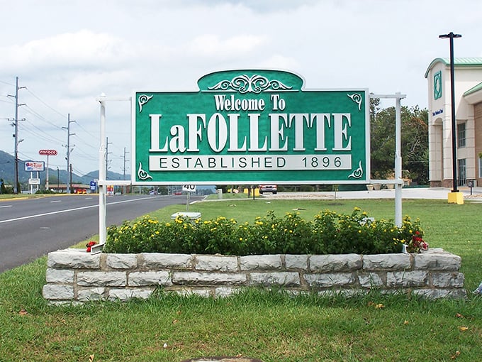 The welcoming sign tells you everything you need to know—this isn't a town putting on airs, just genuine Tennessee hospitality since 1896.