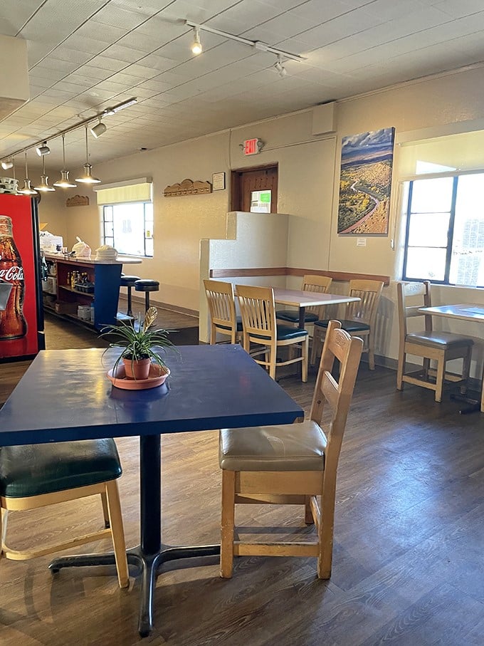 Simple wooden tables, unassuming décor, and a potted plant that's seen more breakfast rushes than most of us. This is where food, not frills, does the talking.
