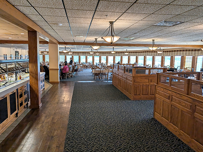 Inside Der Dutchman, warm wood tones and spacious seating create the perfect backdrop for the comfort food magic that's about to unfold.