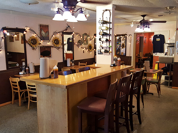 Sunflower decorations and a communal bar create that "everybody knows your name" vibe—the perfect setting for serious meat contemplation.
