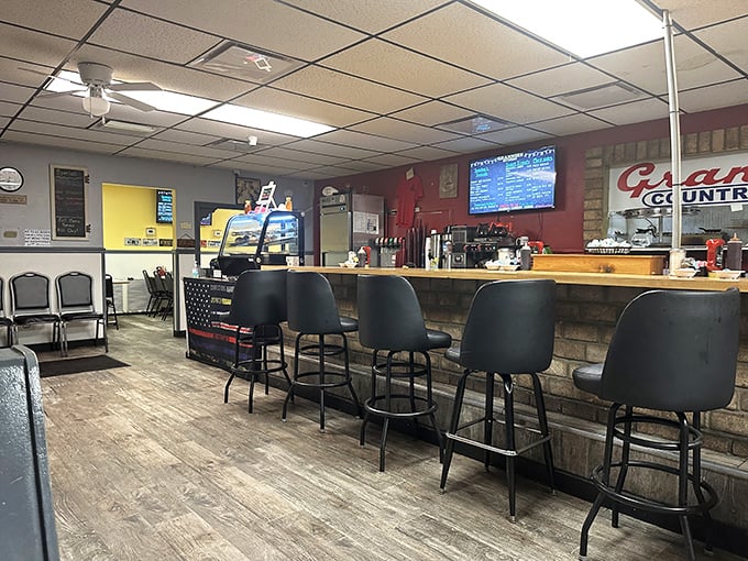 Counter culture at its finest—where regulars perch like birds on a wire, watching breakfast magic unfold in this no-frills sanctuary of satisfaction.