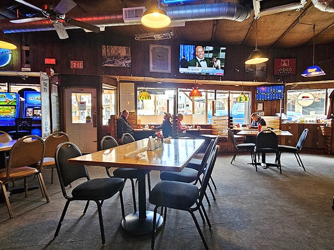 Wood-paneled walls and vinyl chairs create the perfect time capsule where breakfast reigns supreme.