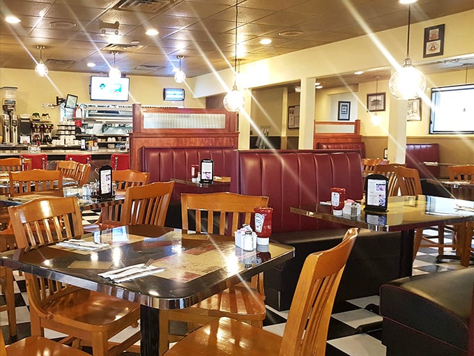 2. interior