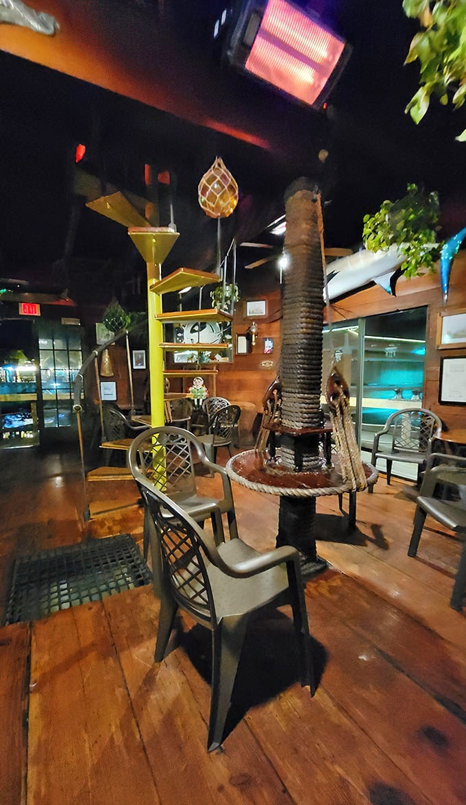 That rattlesnake skeleton centerpiece isn't just decoration—it's Florida's version of a conversation starter when your mouth isn't full of seafood.