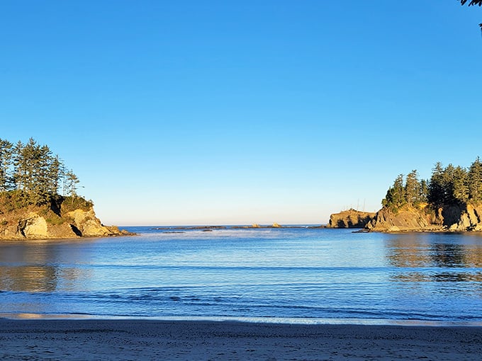 Mother Nature's perfect horseshoe bay, where the water is so blue it looks like it's been Photoshopped by an overzealous Instagram influencer.