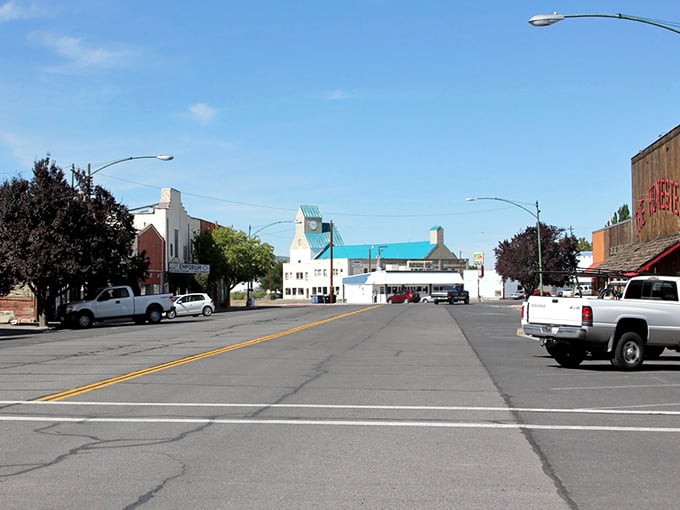Downtown Tulelake on a quiet afternoon – where finding parking is the opposite of a competitive sport and rush hour means three cars at once.
