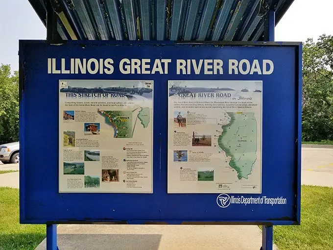 Illinois' Great River Road isn't just a blue sign—it's your passport to discovering that our prairie state has been keeping some seriously hilly secrets.