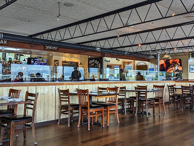 Where nautical meets comfortable – Sam's interior offers ocean views that rival the food for your attention. Almost.