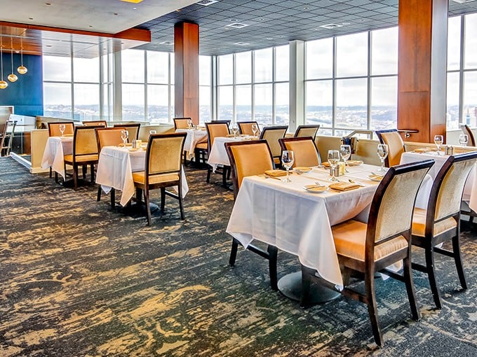 Dining with a view that makes you forget your food for a moment—but only a moment. The elegant interior pairs perfectly with Pittsburgh's stunning skyline.
