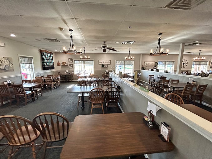 Windsor chairs and warm lighting create the perfect backdrop for the important business of serious eating. No distracting TVs here—just the symphony of satisfied sighs.