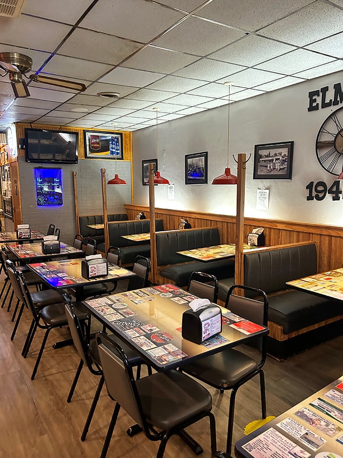 No Edison bulbs or reclaimed wood here—just honest-to-goodness comfort in black vinyl booths where countless family celebrations have unfolded.