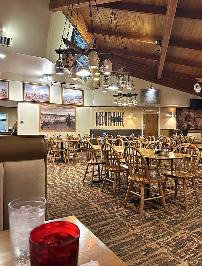 This dining room has witnessed more satisfied sighs than a massage parlor, minus the whale sounds.